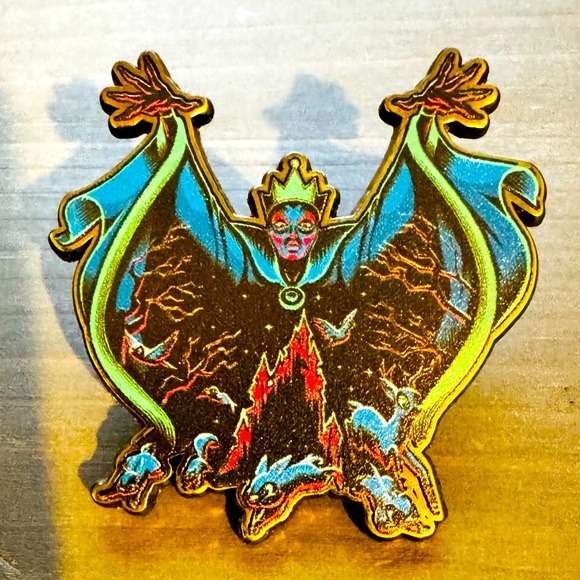 Disney | Jewelry | Disney Villains Evil Queen Pin | Poshmark